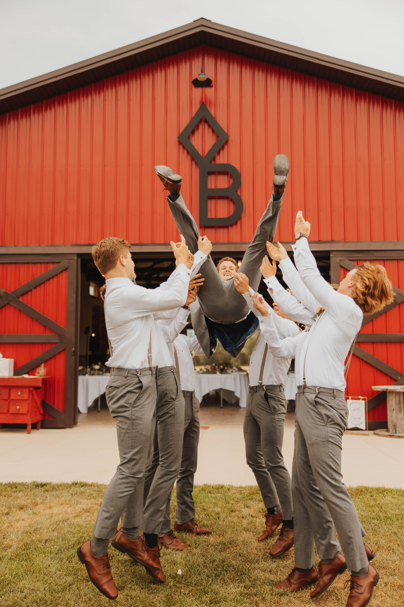 August Wedding at Diamond B Weddings in Kalispell Montana